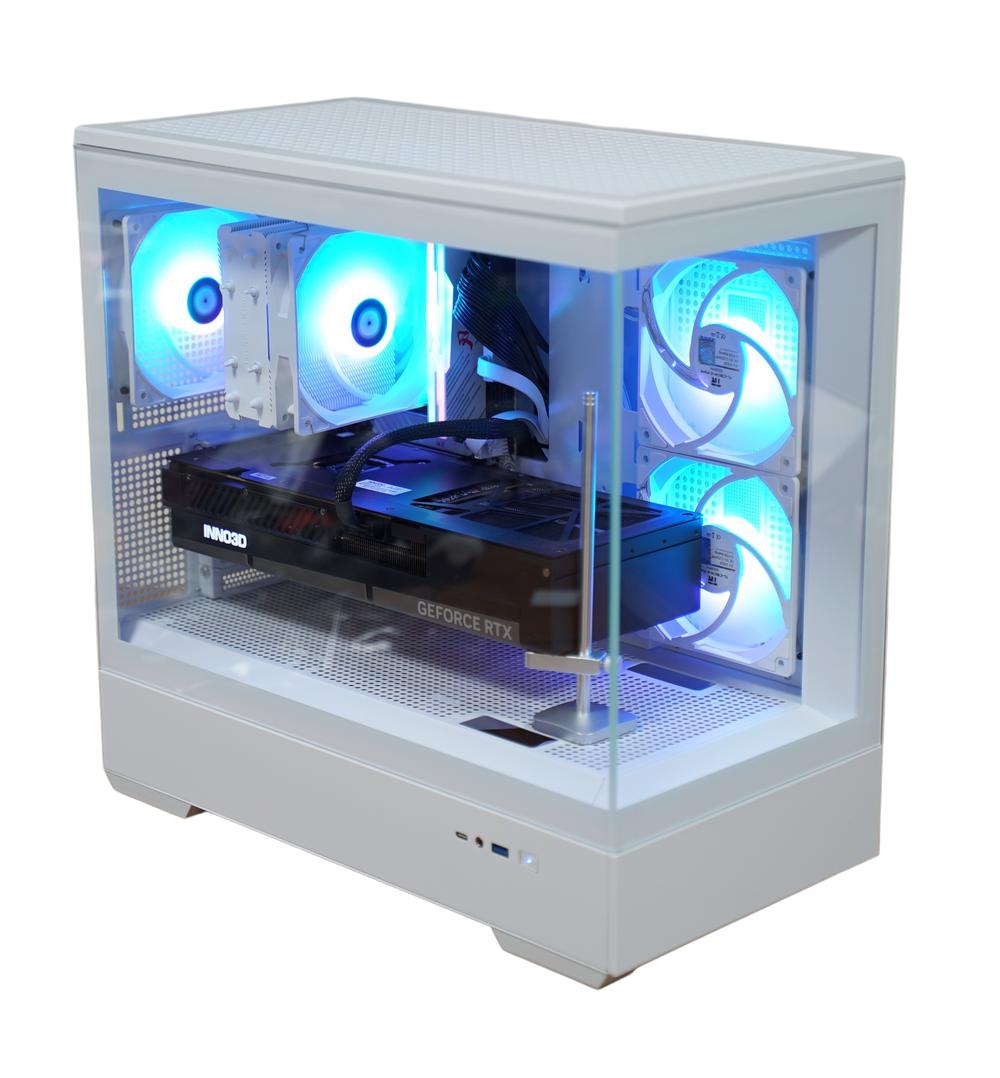 IronClad Aquarion Mid-size Gaming Tower PC